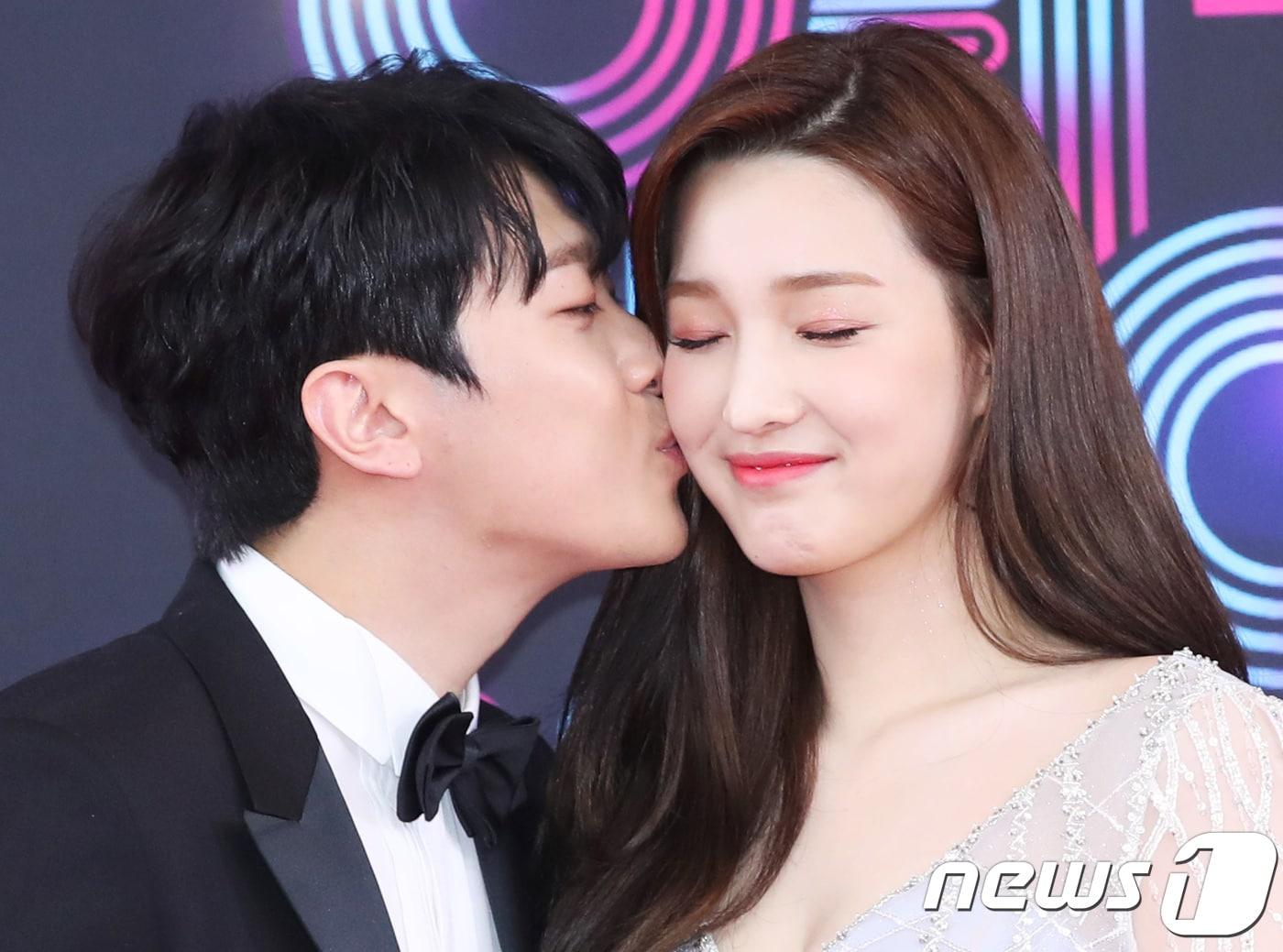 [단독]경찰, FT아일랜드 최민환 강제추행 혐의도 내사 착수 - 뉴스1