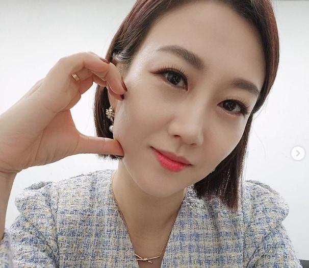 '콘서트 연기' 장윤정 "인어공주도 아닌데 목소리 잃었다…너무 죄송" - 뉴스1