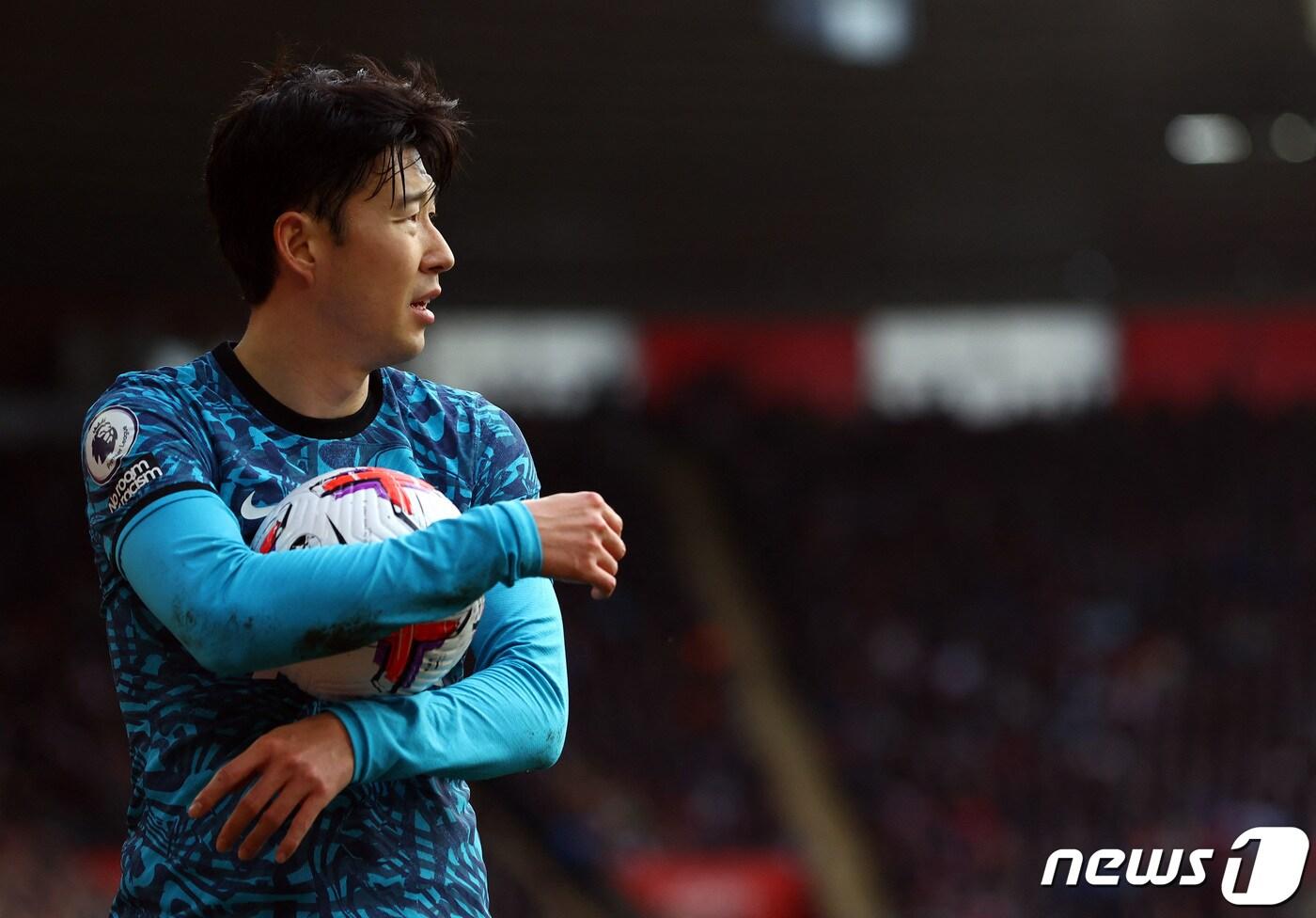 '손흥민 EPL 50호 도움' 토트넘, 사우샘프턴과 3-3…100호골은 다음으로(종합) - 뉴스1