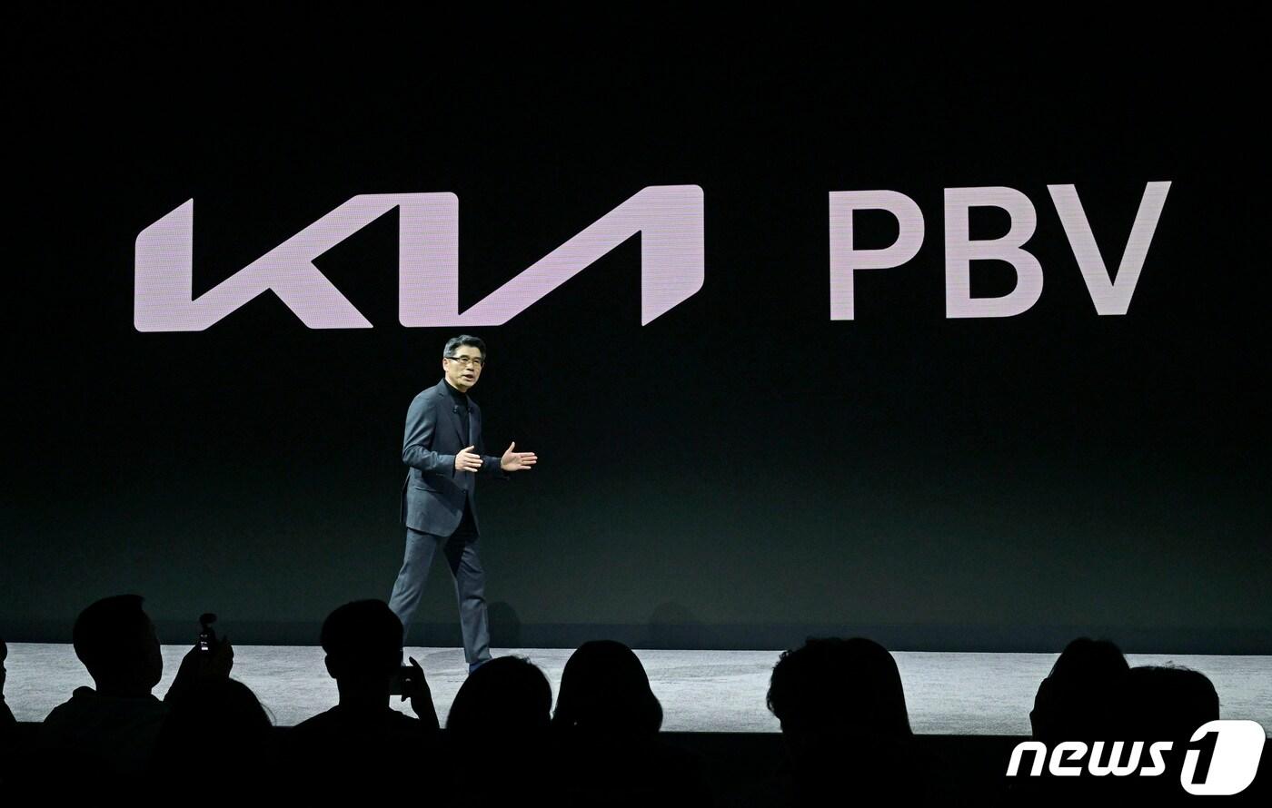 "맞춤형 'PBV' 차의 표준 된다"…기아, 2025년 첫 출시[CES 현장] - 뉴스1