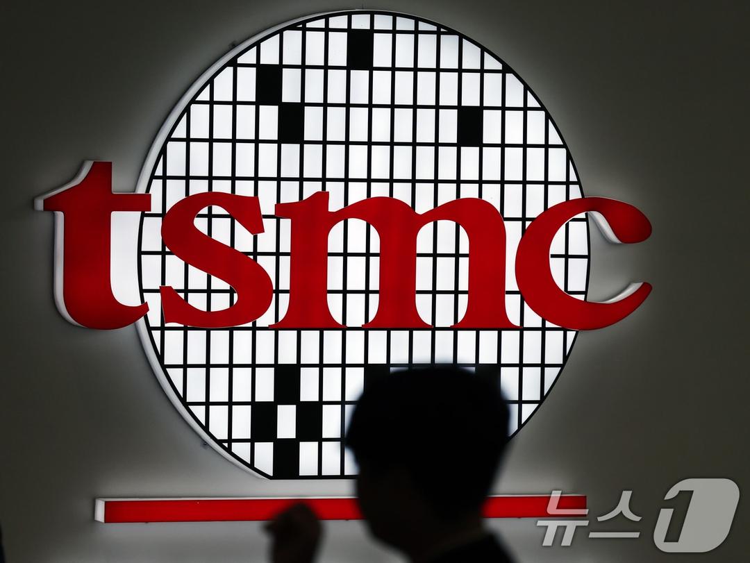 美 반도체 관세 임박…TSMC 2Q 전망에 업계 '이목 집중' - 뉴스1