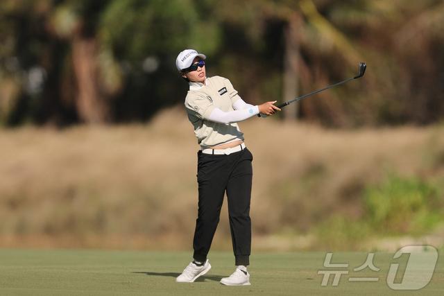 안나린, '우승상금 56억원' LPGA 최종전서 1R 8언더파 단독 선두 - 뉴스1