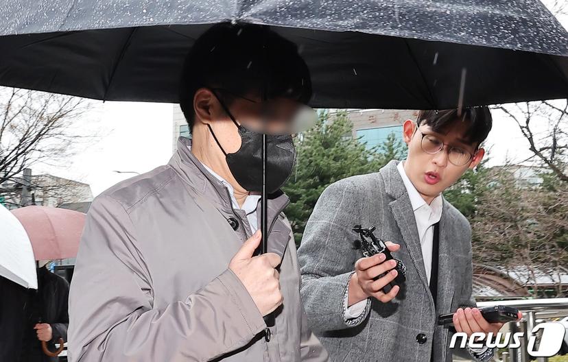 '2450억 코인 출금 중단사태' 델리오 대표에 징역 20년 구형 - 뉴스1