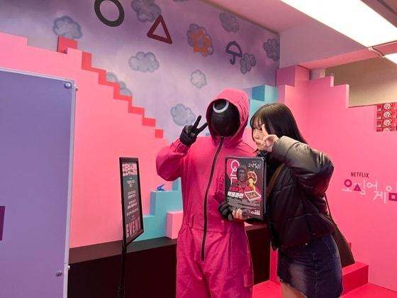 '오징어게임 시즌2' 혹평에도 IP 판매는 '훨훨'…GS25 '함박웃음' - 뉴스1