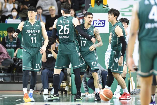 마지막 남은 봄 농구 티켓 '6위' 싸움…DB 한발짝 더 가까이 - 뉴스1