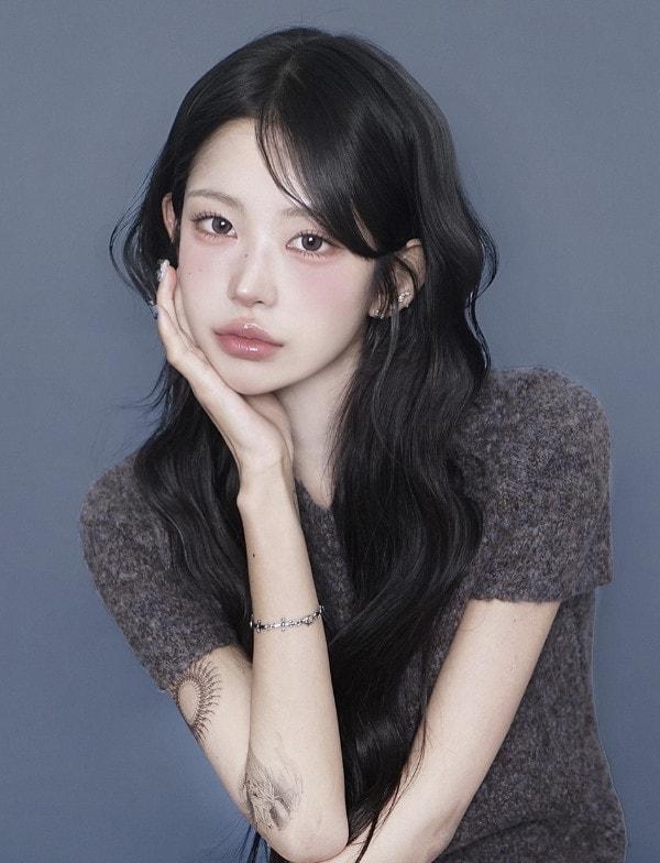 '96kg→45kg' 최준희, 새 프로필 사진 공개…앙상한 팔 [N샷] - 뉴스1