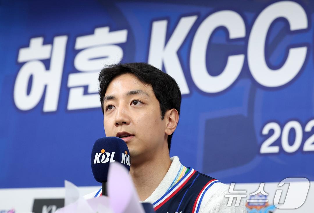 'KCC 입단' 허훈 "오직 우승하기 위해 왔다" - 뉴스1