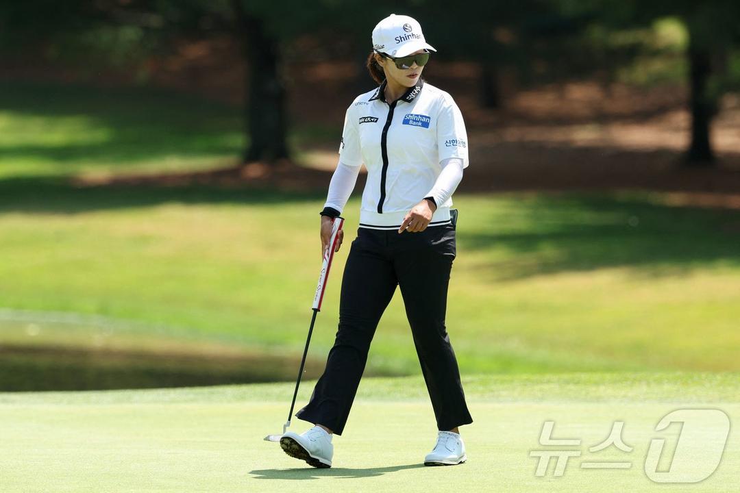 'LPGA 2년차 듀오' 임진희-이소미, 다우 챔피언십 첫날 공동 2위 - 뉴스1