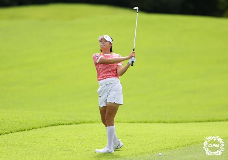 방신실, KLPGA OK저축은행 읏맨 오픈 우승…시즌 3승 달성 - 뉴스1